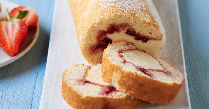 15 Classic British Foods We All Adored In The 1960s, From Smash To ...