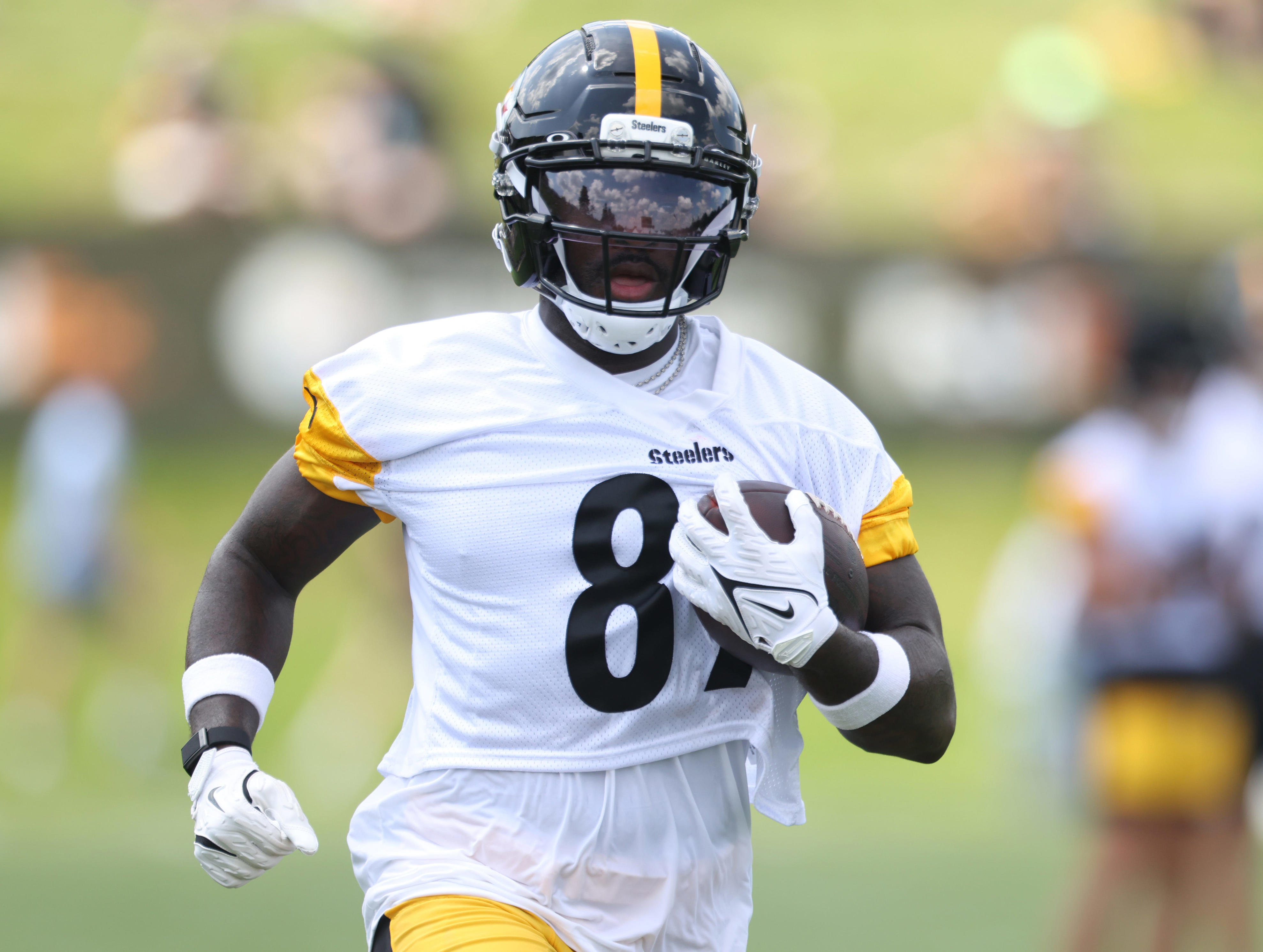 3 sleepers we are rooting for to make the 53-man roster