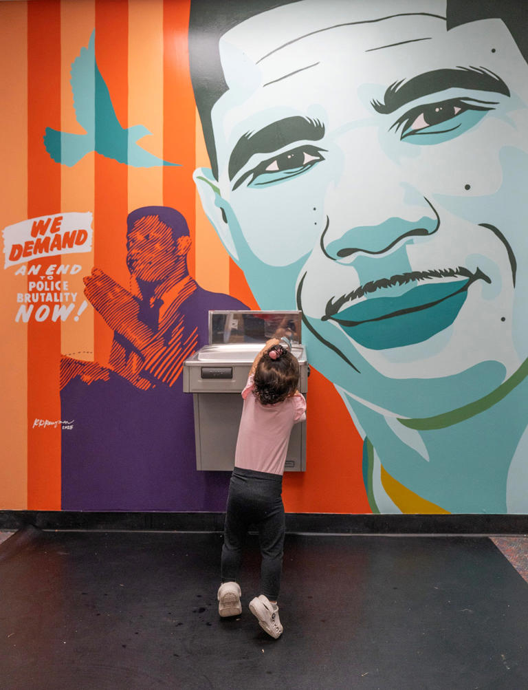 A Jackson public library finds new life with murals — while another is ...