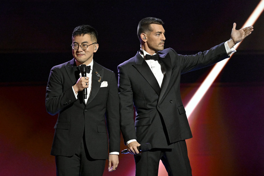 The Las Culturistas awards started as a joke. Now stars show up for it.