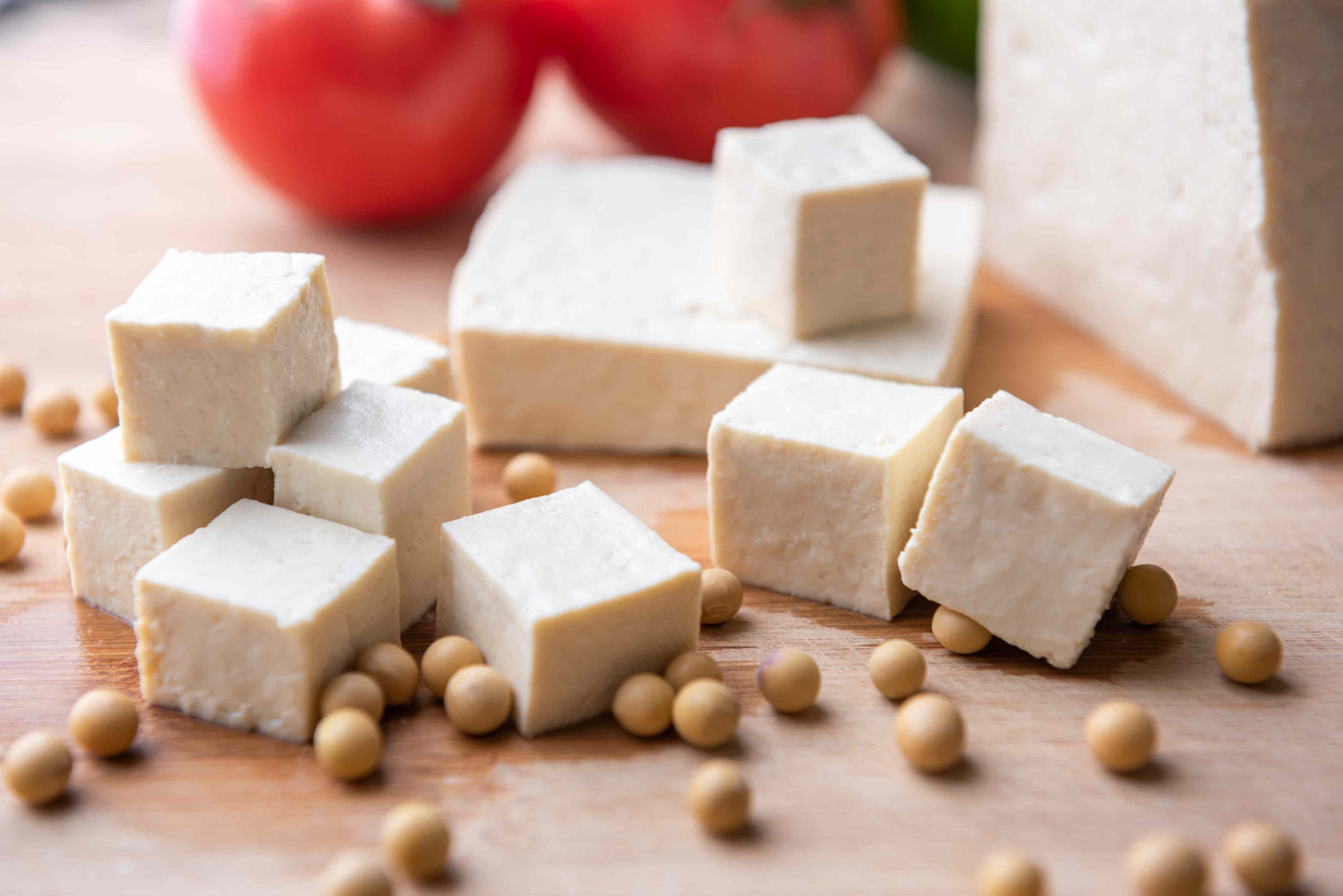 5 estrogen-rich foods to limit for hormonal balance