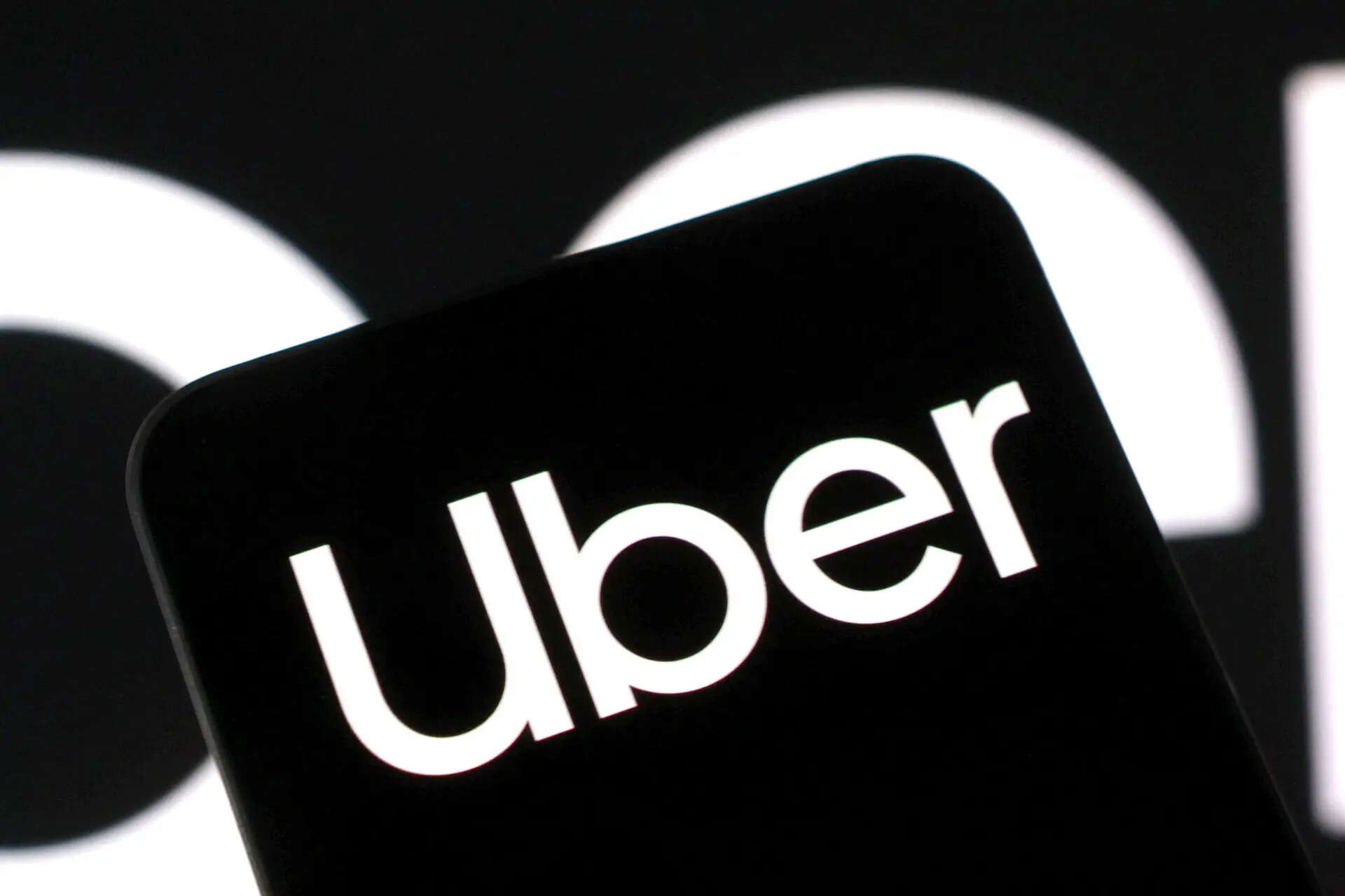 Uber unveils $20 billion stock buyback plan as loyalty program boosts ...