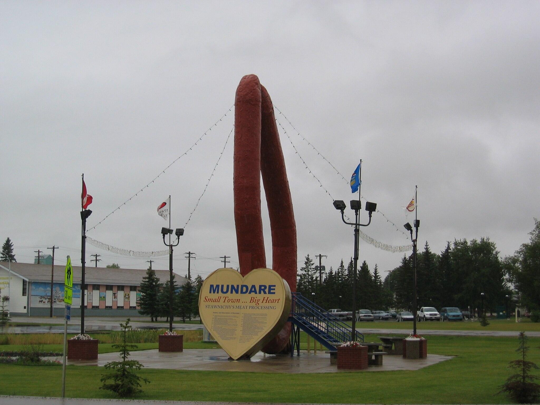 15 Canadian small towns with one amazing thing worth the detour