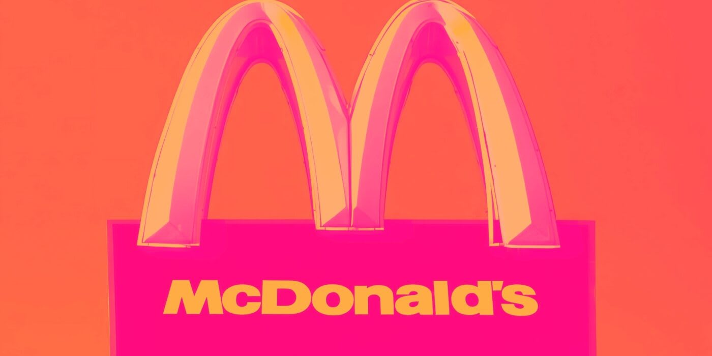 McDonald’s (NYSE:MCD) Q2: Beats On Revenue