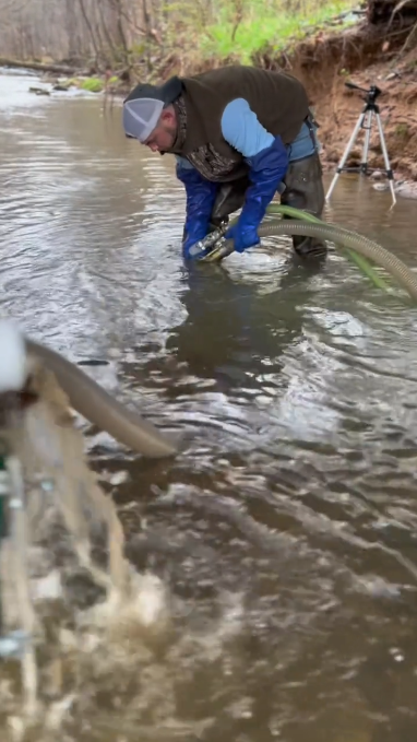 Gold Dredging Under the Bridge – Prospecting