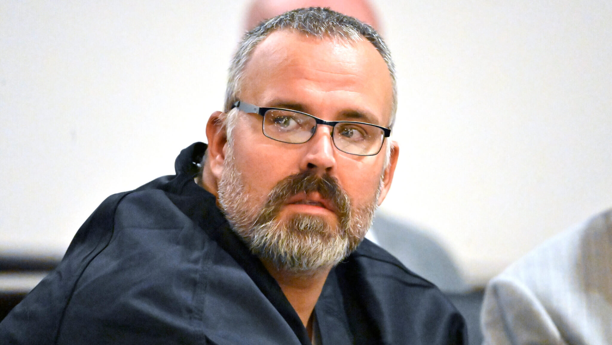 Defense for ex-sheriff Shawn Stines seeks to remove judge in murder case