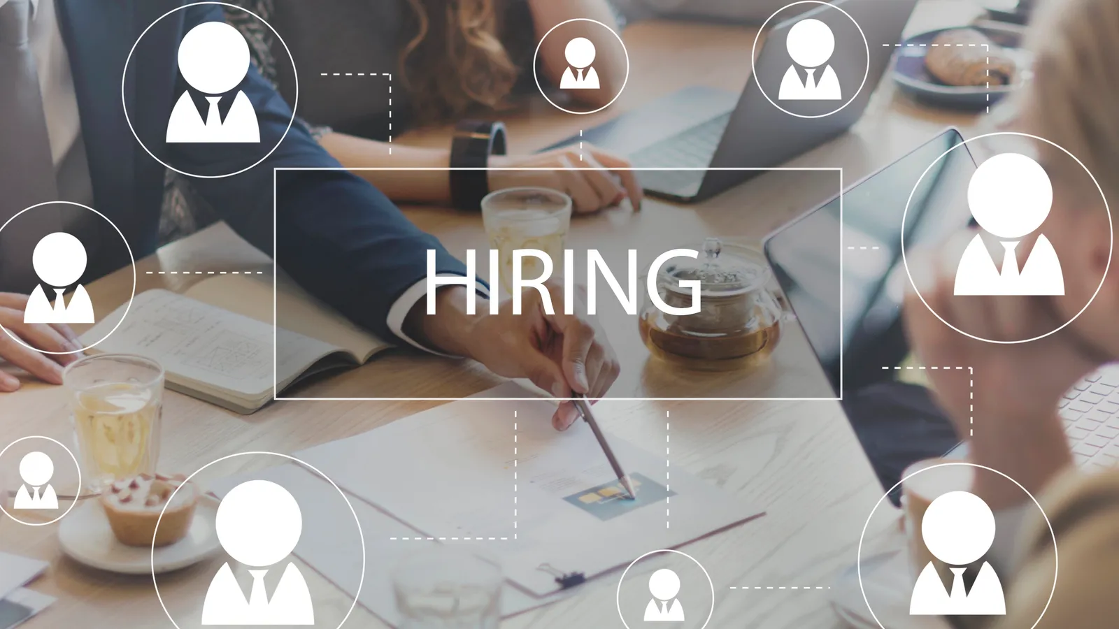 Meta offers beginner jobs paying nearly $300K and people are stunned