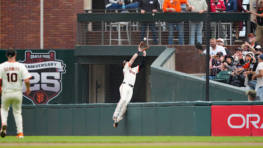 Grading the SF Giants trade of Mike Yastrzemski to the Kansas City Royals