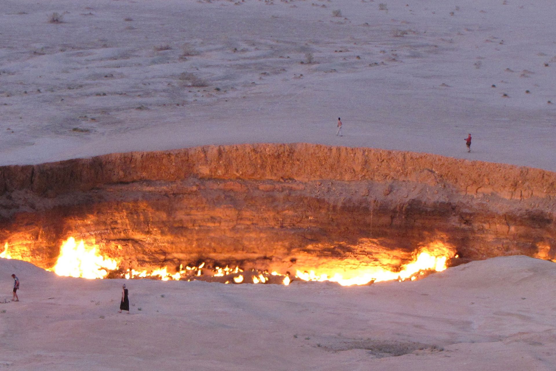A Porta do Inferno do Turcomenistão que parece impossível de fechar