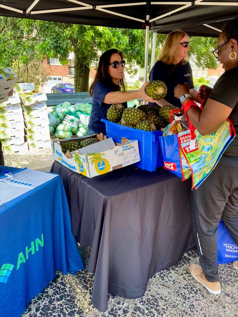 'Farm-to-Family' program is helping hundreds of families with free food ...