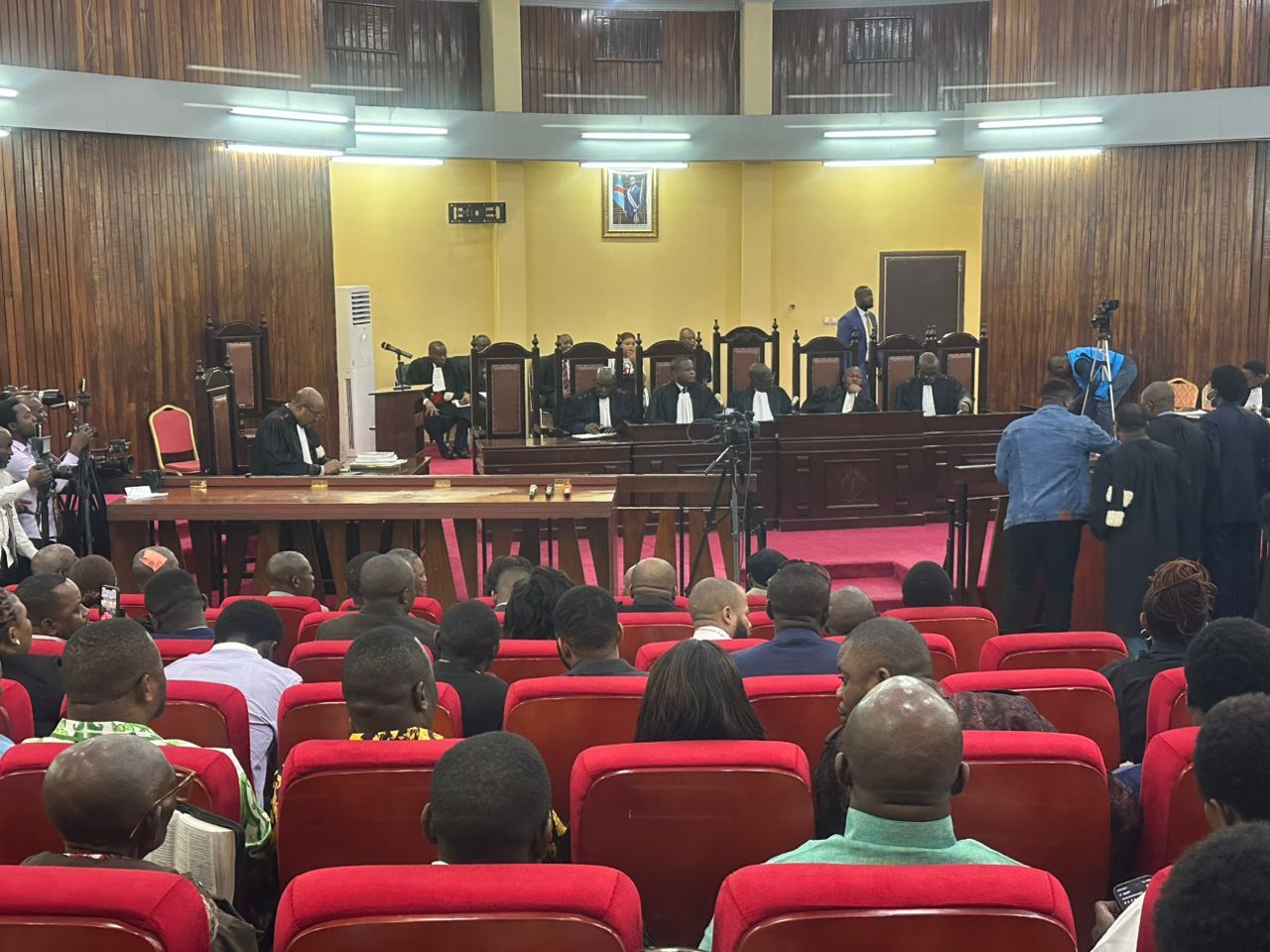 Procès Constant Mutamba : Révélations bancaires sur les 19 millions ...