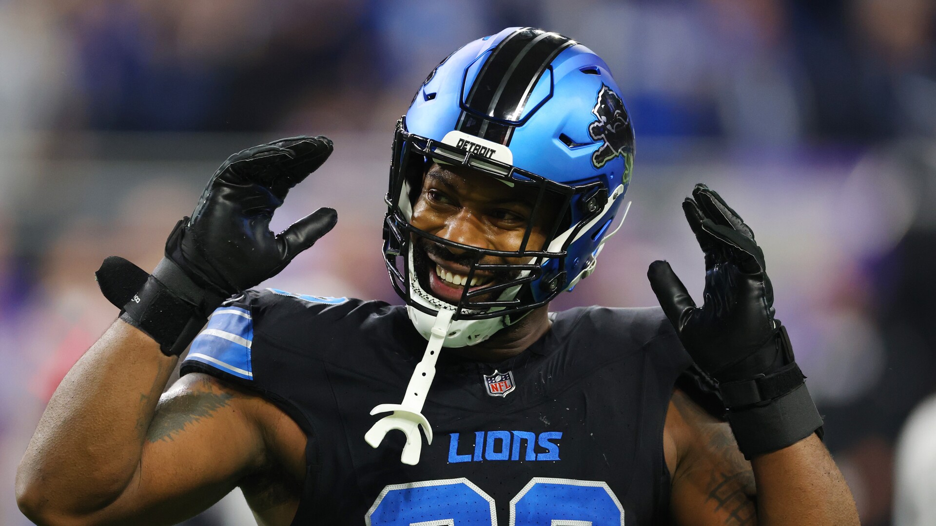 Lions still have interest in Za'Darius Smith return