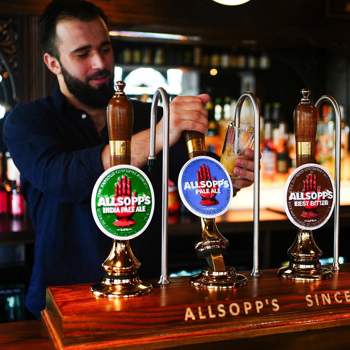 Why are British pubs named the way they are and what are the most ...