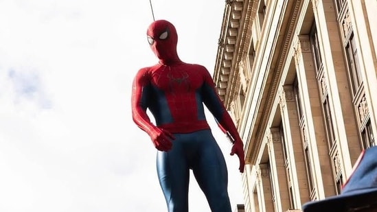 Spider-Man Brand New Day set pictures with Tom Holland in new suit has ...