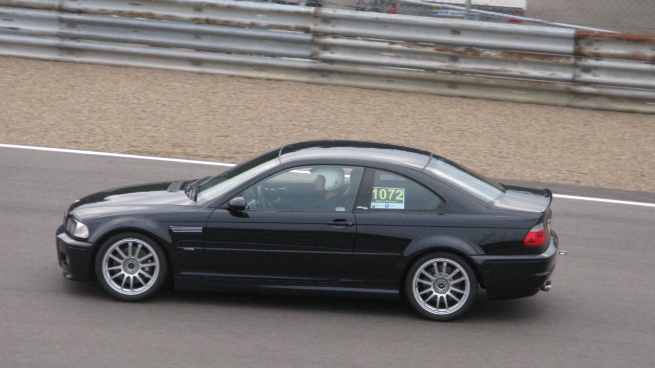 Six-cylinder cars that weren’t slow at all