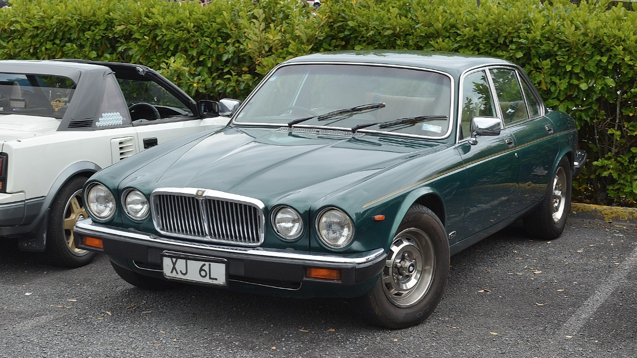 9 Affordable classic cars that still look expensive