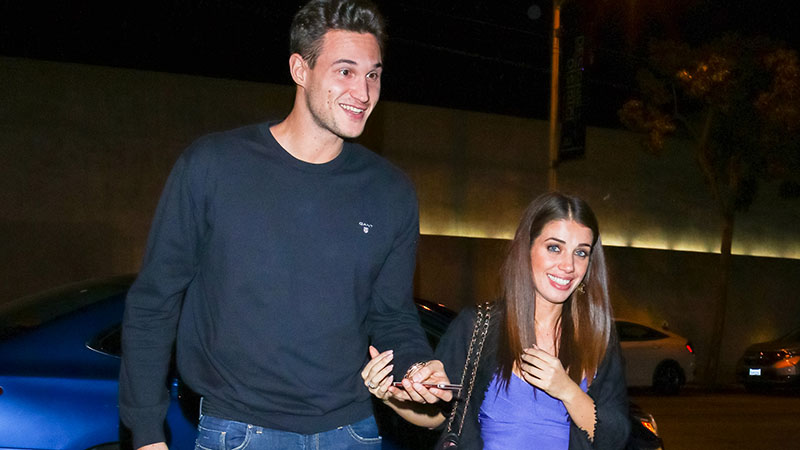 Former NBA player’s pregnant wife says she was attacked by shark