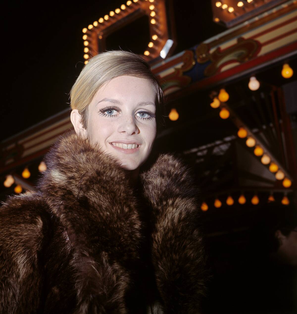 The Most Popular Models From The '60s Who Swung Into Style