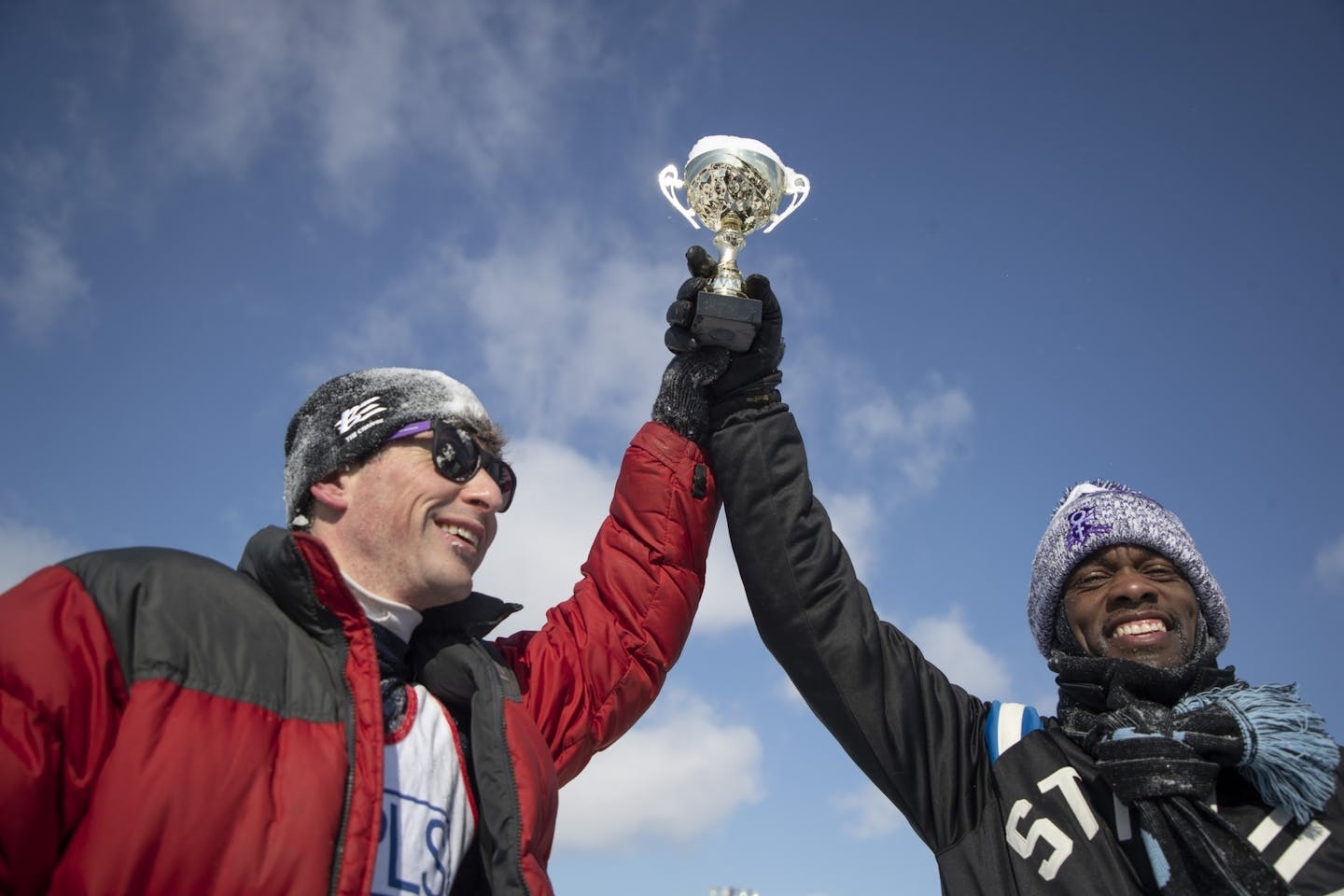 Roper: After riding a boom into office, Frey and Carter fight for third ...