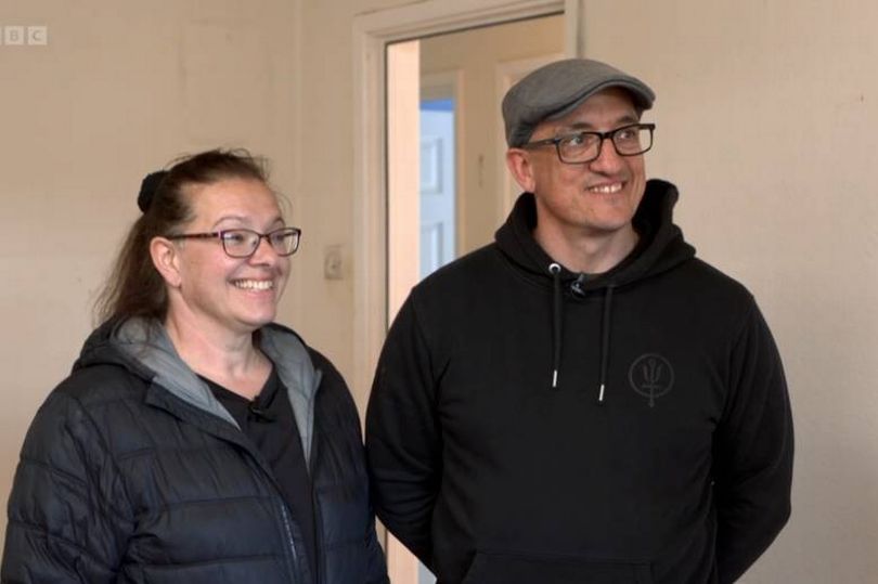 Martin Roberts delivers devastating blow to Homes Under The Hammer ...