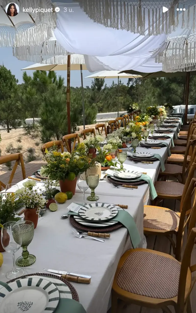 Kelly Piquet deelt schattige vakantiefoto's met baby Lily Verstappen