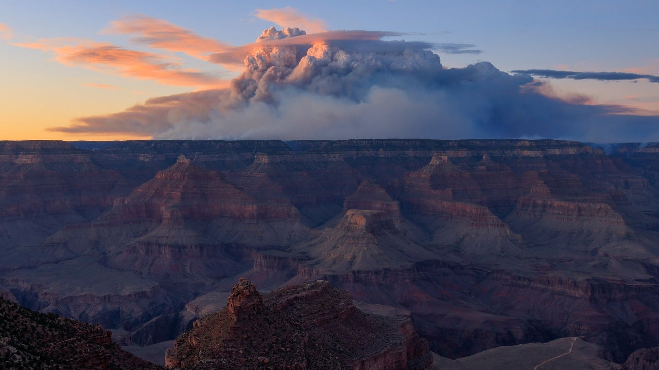 Dragon Bravo Fire grows, burning over 144,000 acres in the Grand Canyon