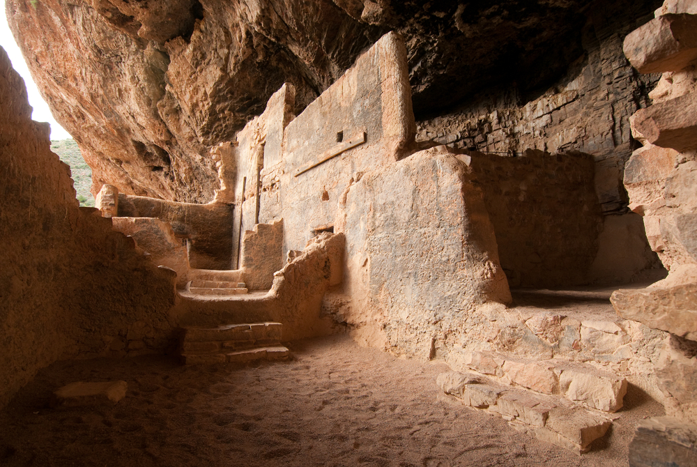 The ancient Arizona cliff culture that mixed three tribes into one ...