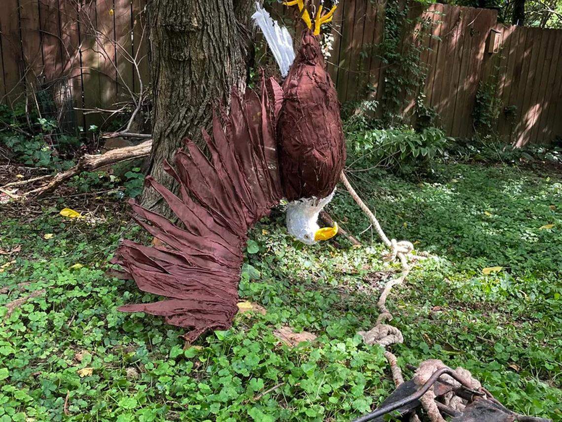 Removal of sculpture from Orange County shop causes uproar during art ...