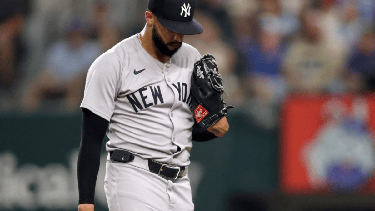 MLB: Marlins Show Interest in Former Yankees All-Star Reliever, Devin ...