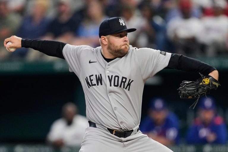 Yankees snap five-game skid on back of David Bednar’s gutsy save