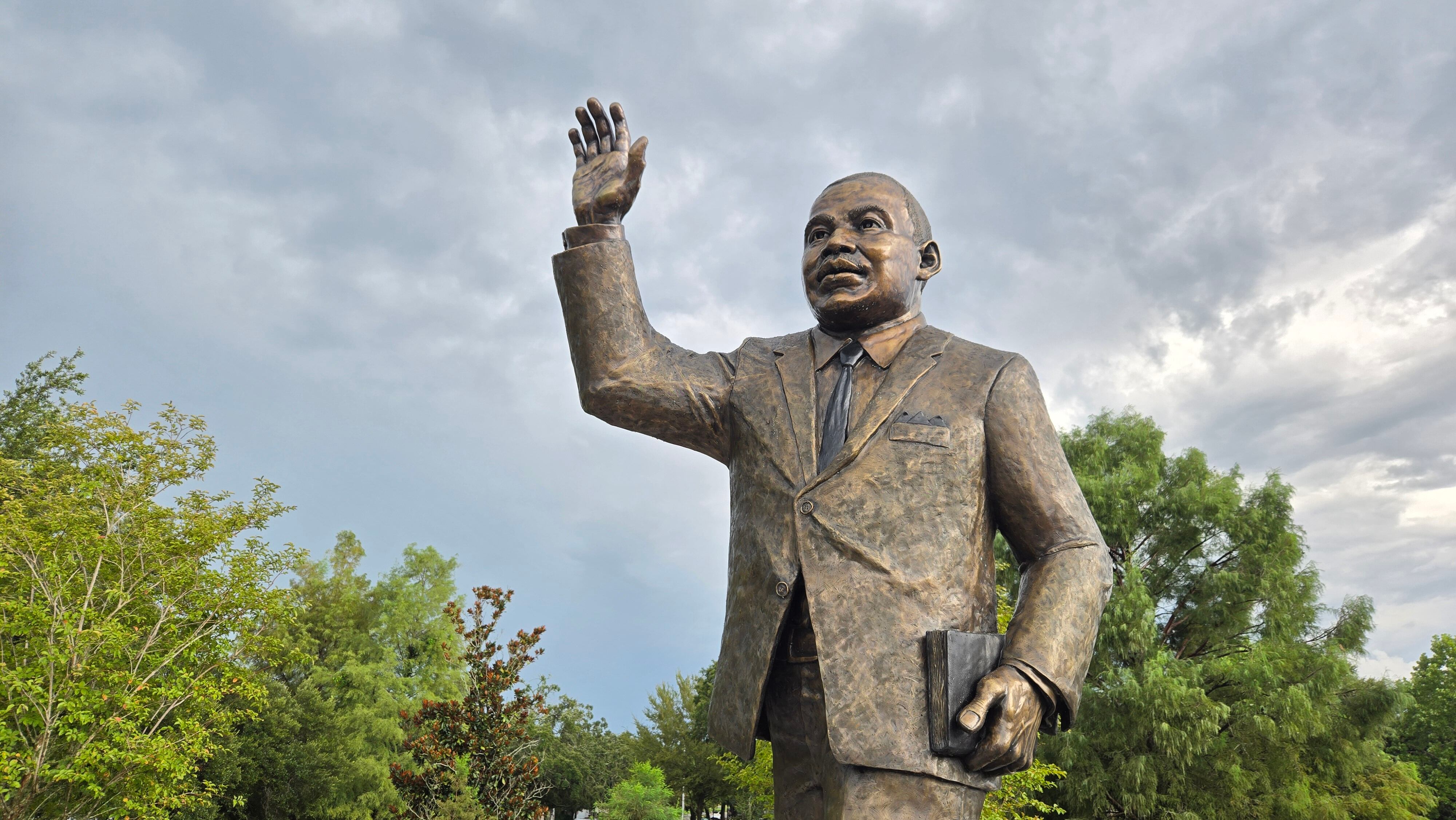 Local residents criticize design of Martin Luther King Jr. statue