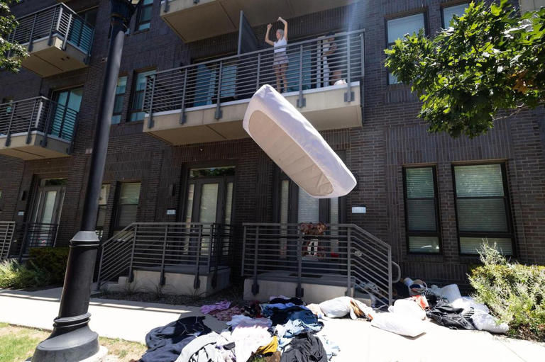 Cooper apartments tenants file lawsuit, say unqualified electrician ...