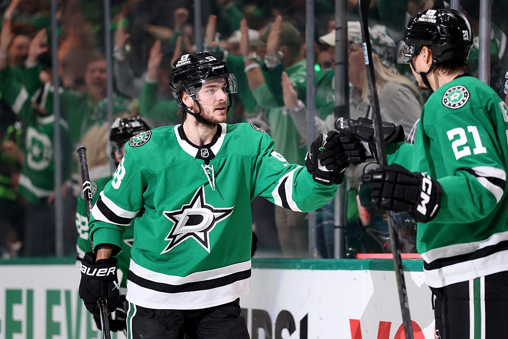 Spits & Suds: The latest Stars' news and notes