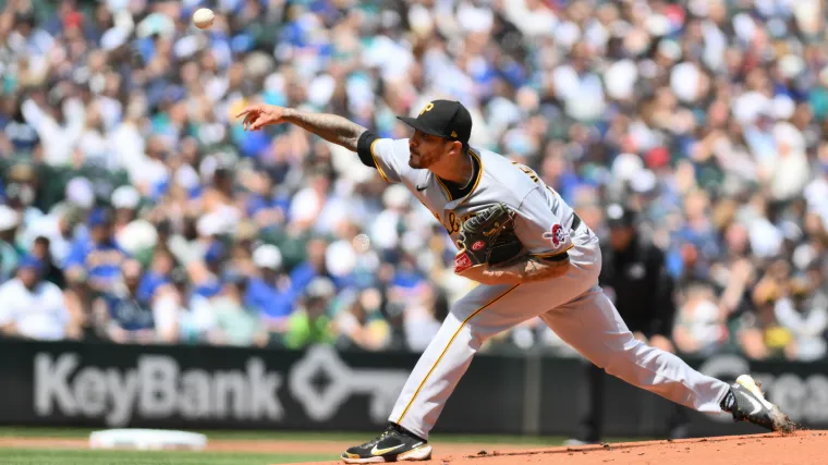 Guardians' veteran right-handed pitcher sold to KBO Lotte Giants
