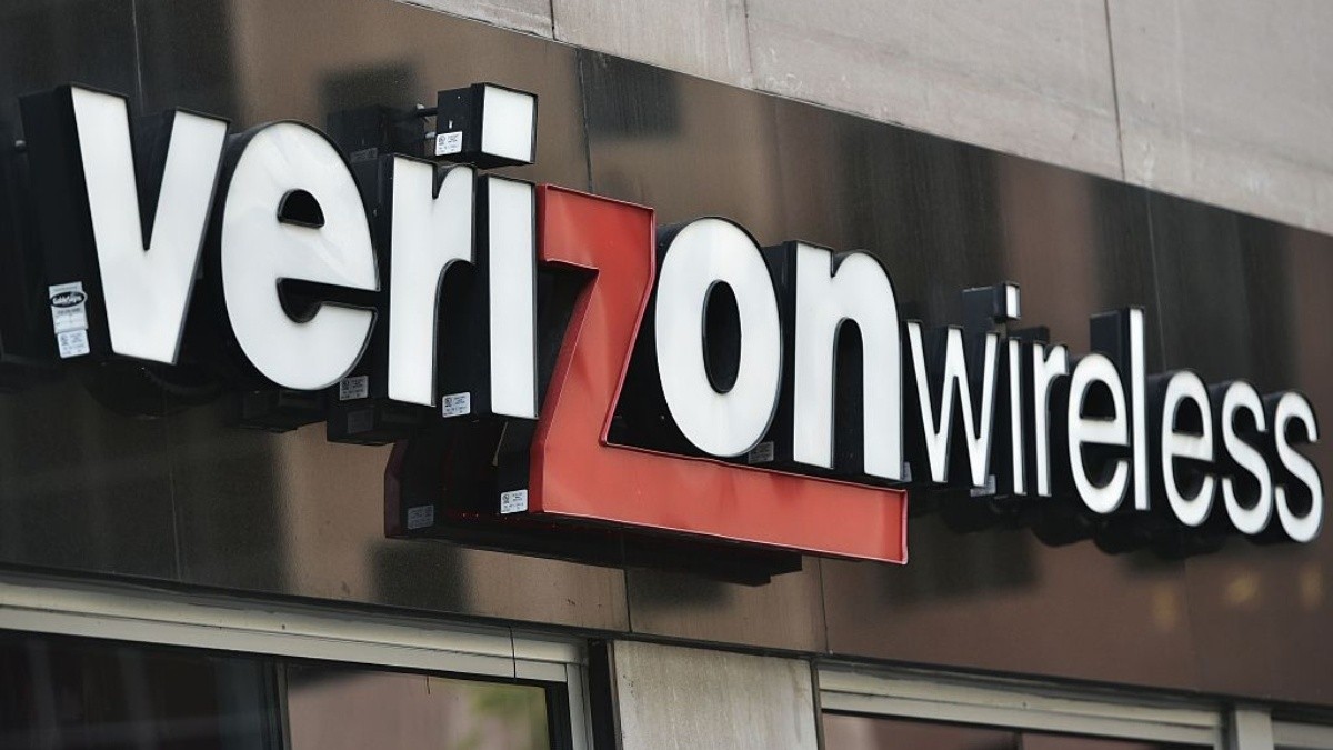 Supreme Court takes aim at federal power in high-stakes AT&T and ...