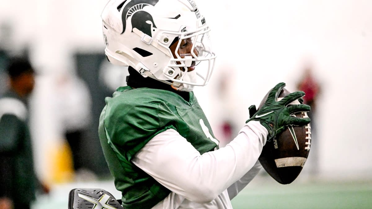 Michigan State’s Omari Kelly, Chrishon McCray named to preseason ...