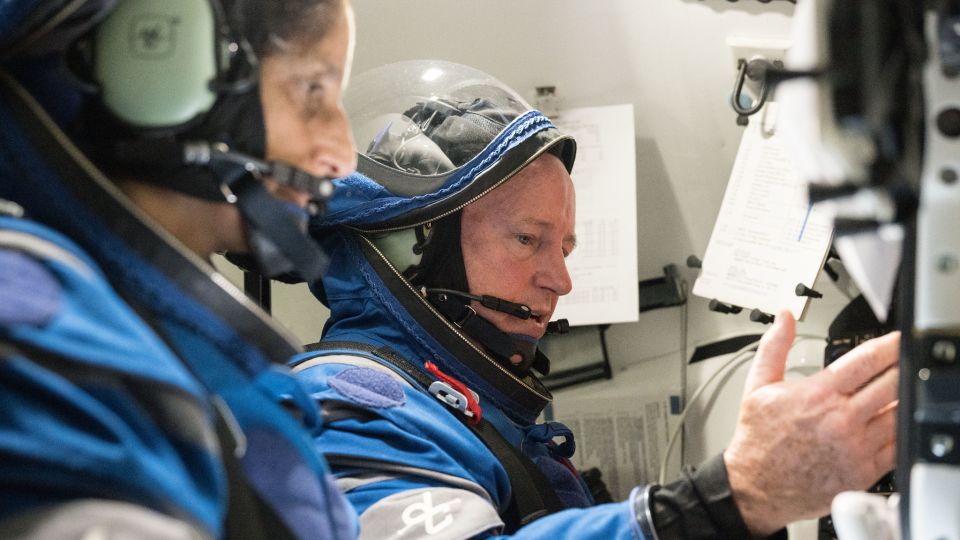 Astronaut retires after returning from troubled test flight and ...