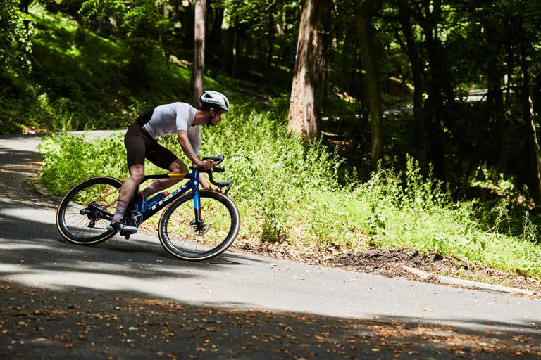 Ready to Ditch Fear for Fun on Descents? Our Expert Shares 8 Proven ...