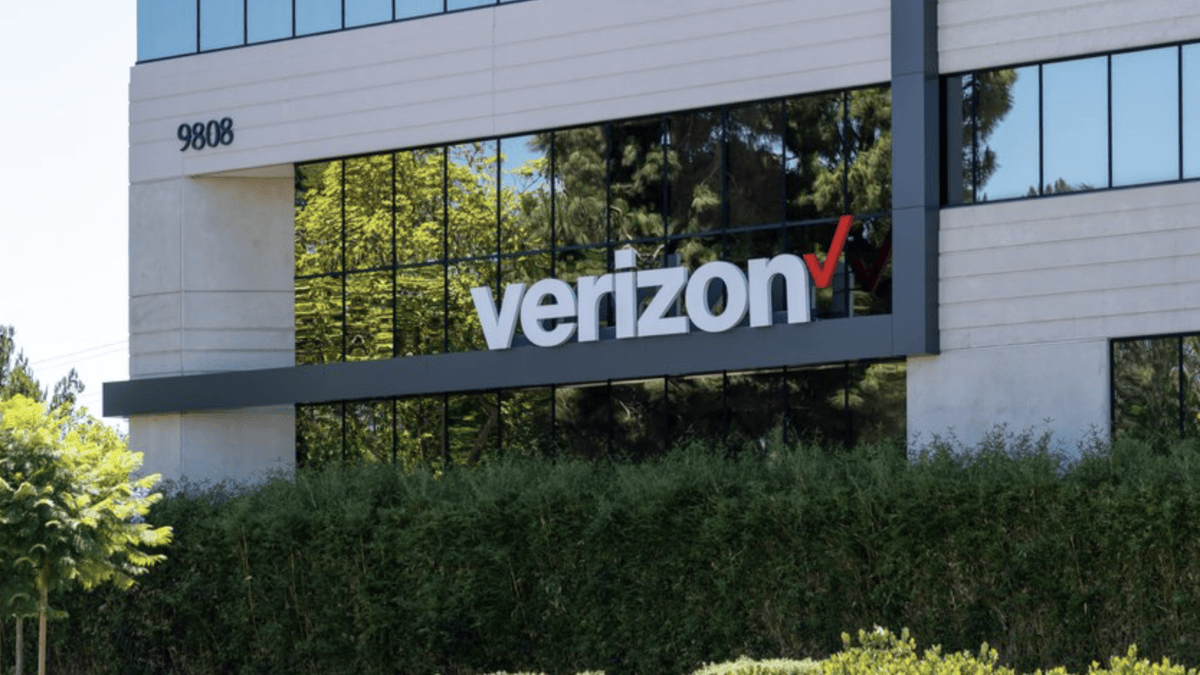 Verizon Confirms Bad News for Millions of Customers