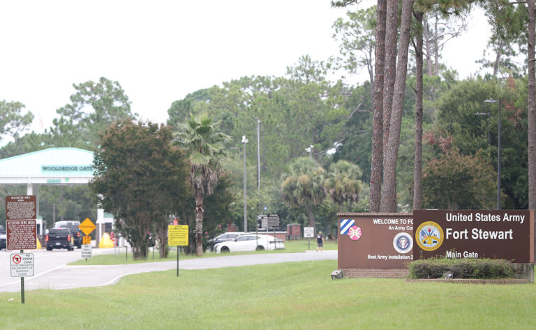 How was alleged Fort Stewart shooter able to bring personal firearm on ...