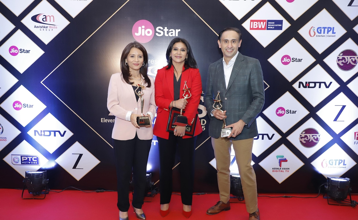 NDTV Wins Big At BCS Ratna Award, NDTV 24x7 Named Best English News Channel