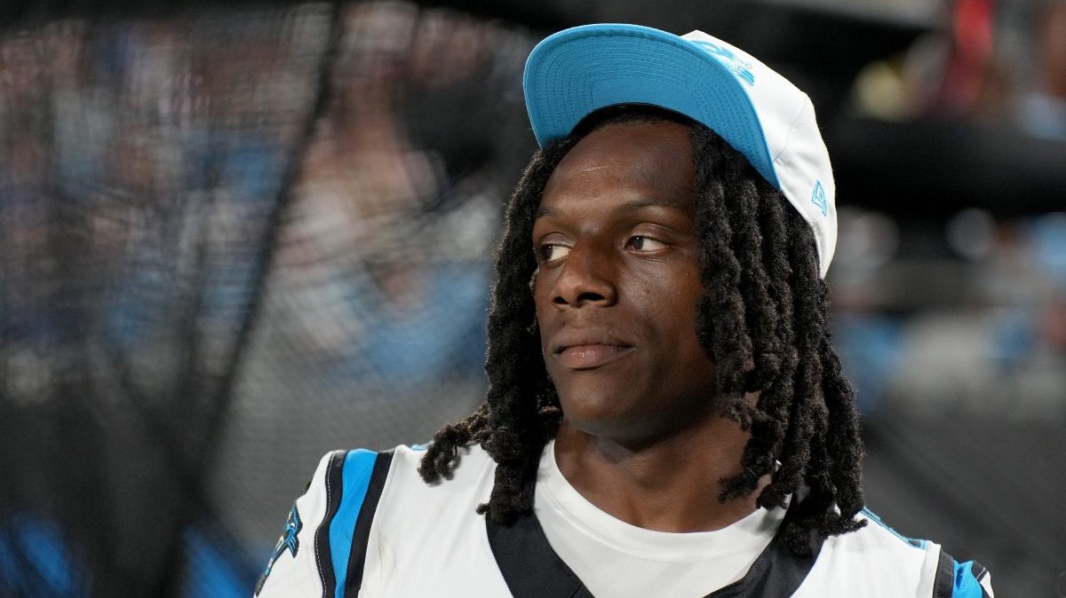 Panthers Pro Bowl CB Jaycee Horn To Miss Practice After Car Accident