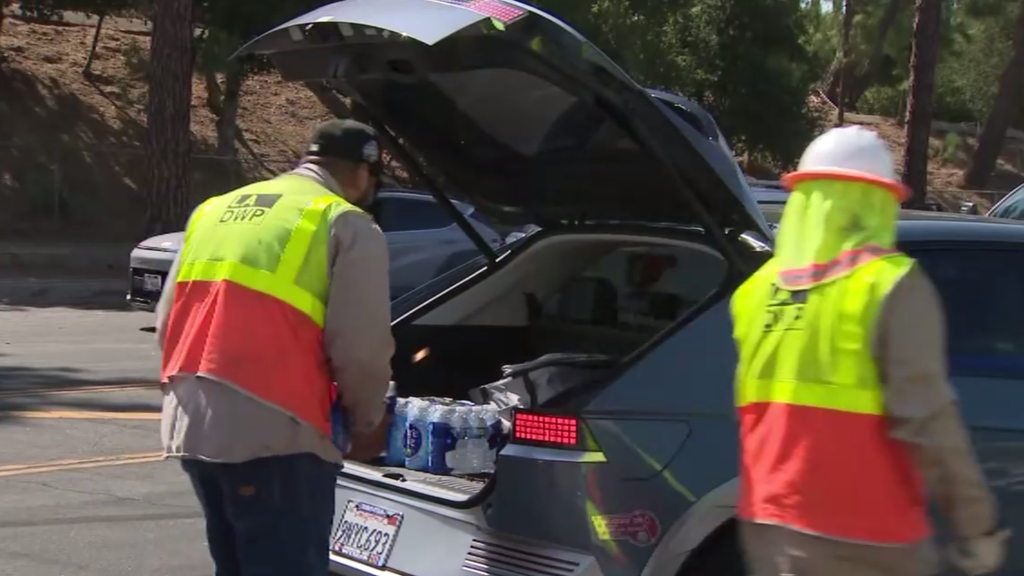 Over 9,000 San Fernando Valley customers face water outage as LADWP ...