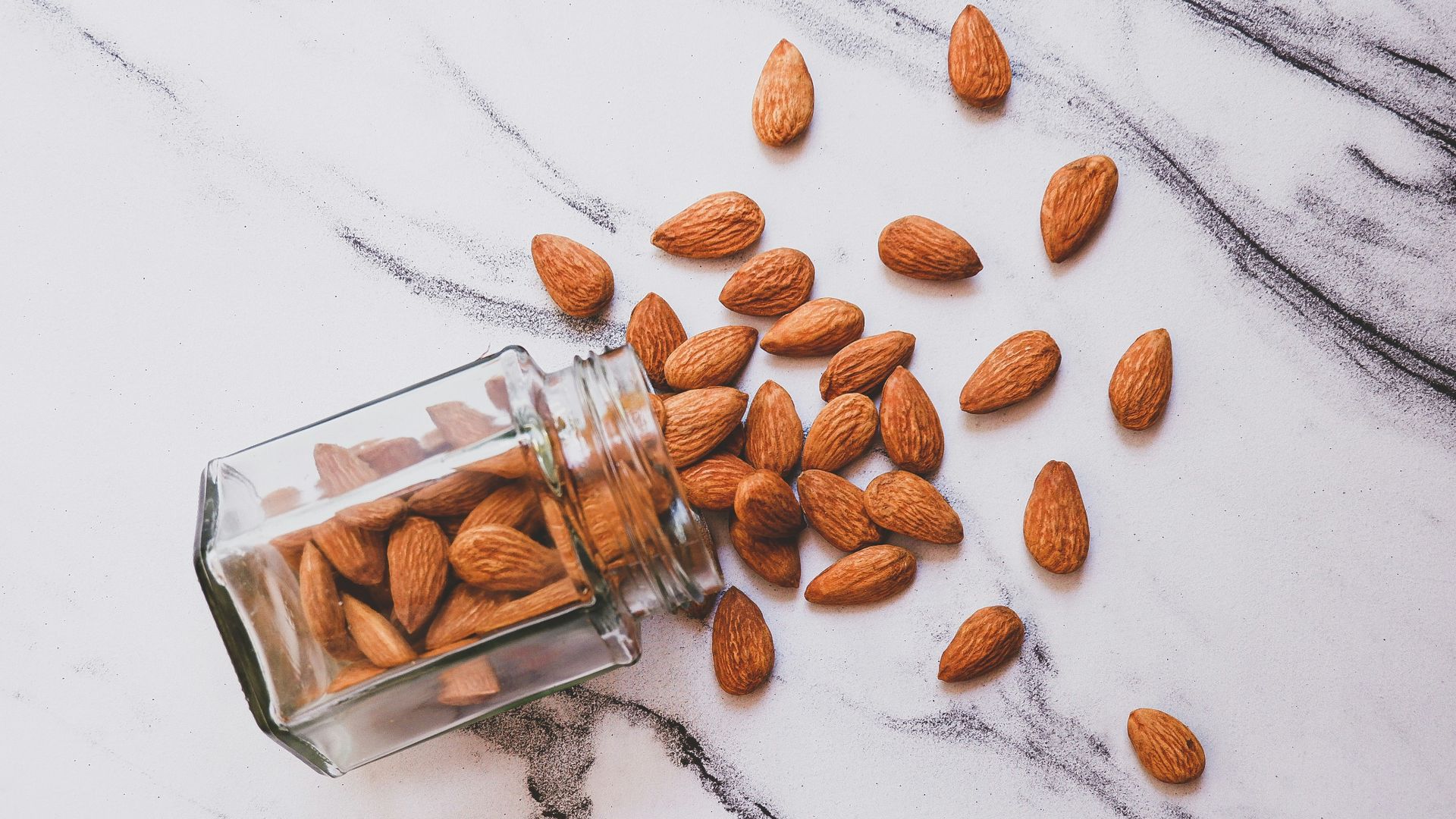 20 Healthy Nuts & Seeds That Are Good For You