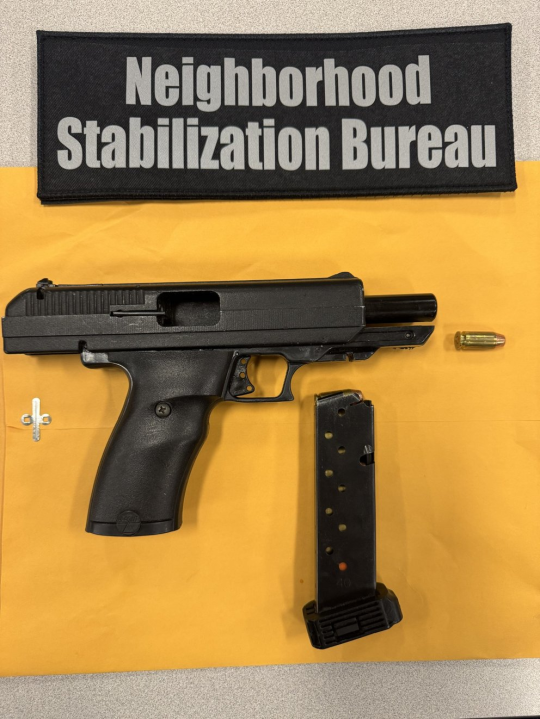 Springfield police arrest suspect, seize firearm in traffic stop