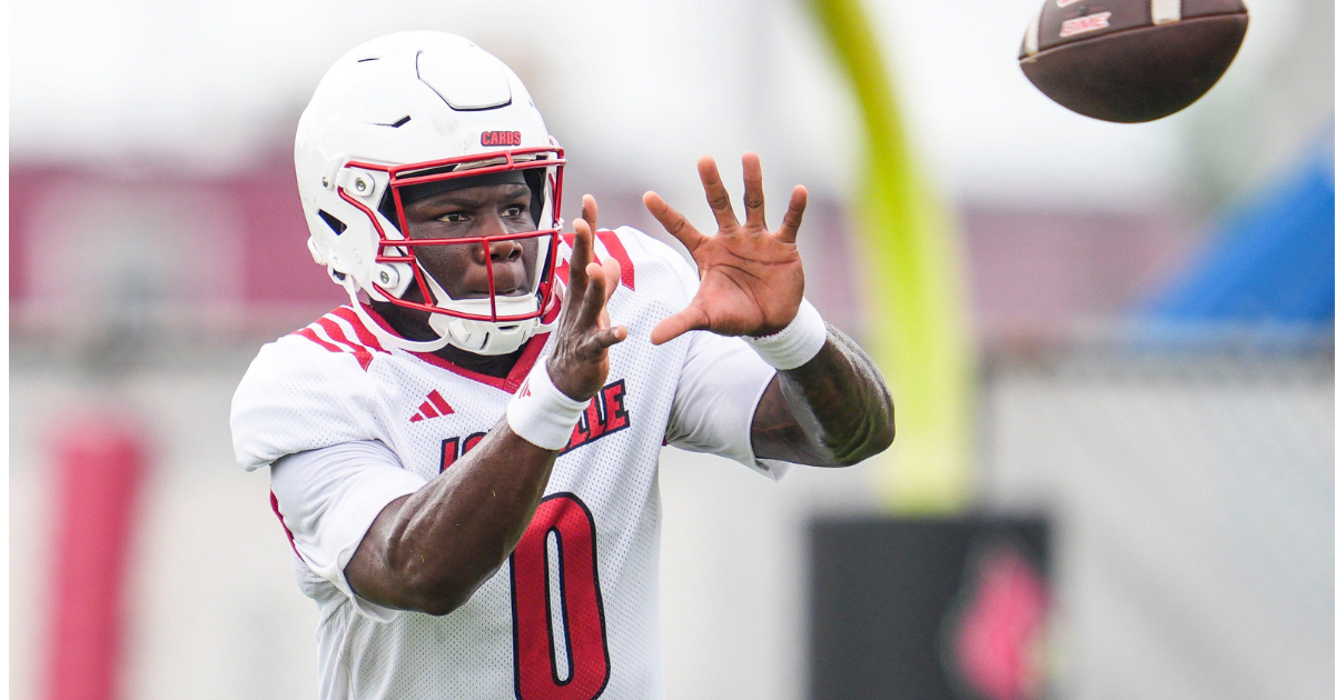 Louisville’s Chris Bell named to 2025 Biletnikoff Award Watch List