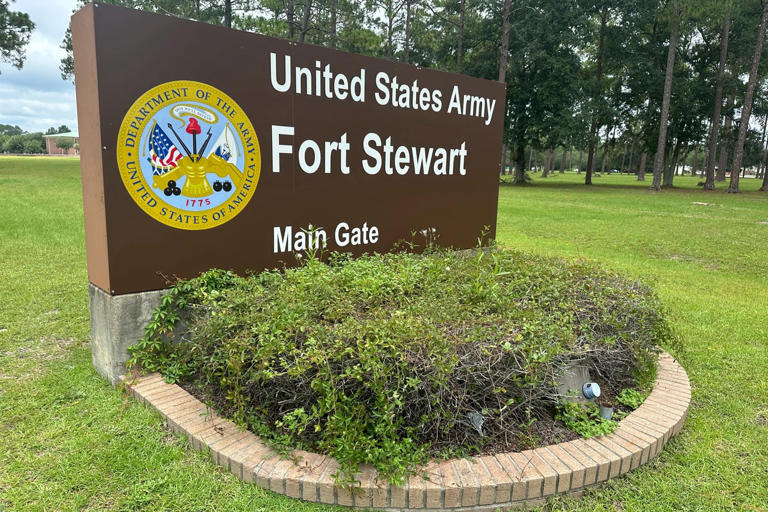 Five soldiers shot at Fort Stewart Army base in Georgia: Suspect ...
