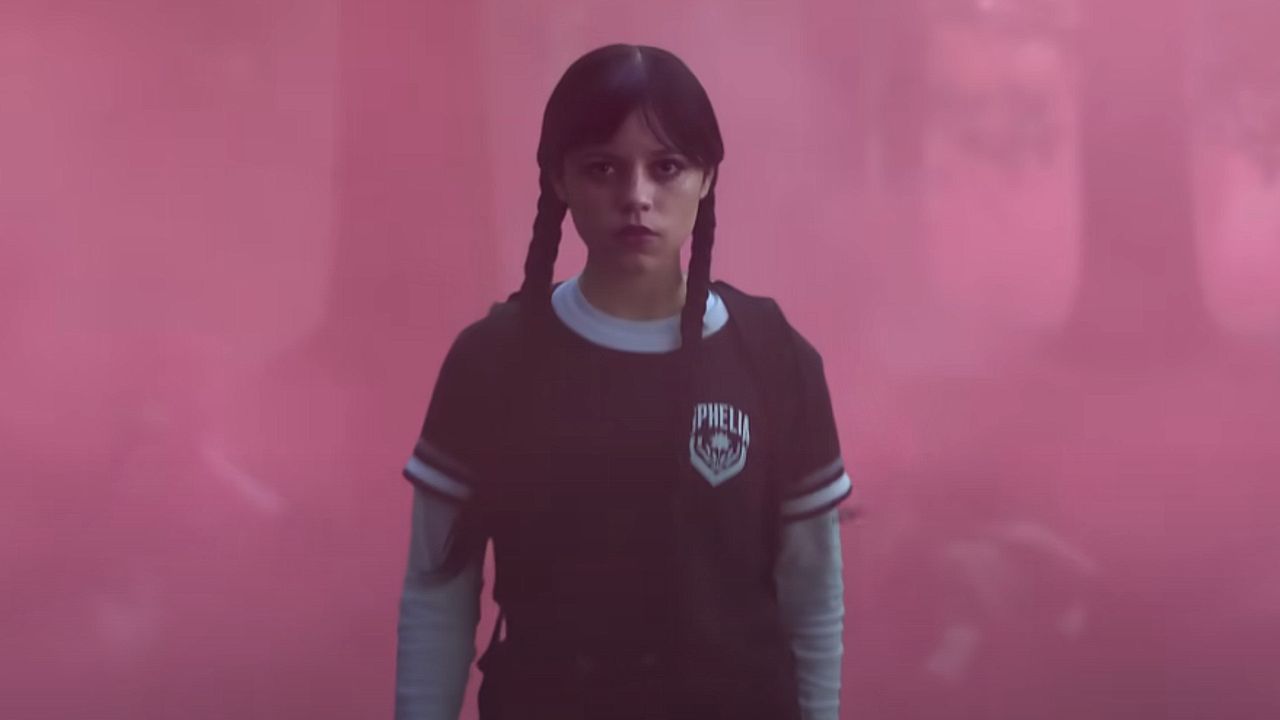 Wednesday showrunner promises "no one is officially * dead * dead" as ...