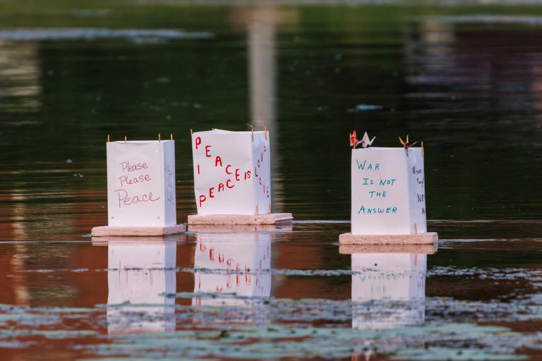 Madison marks Hiroshima anniversary with lanterns and call for peace