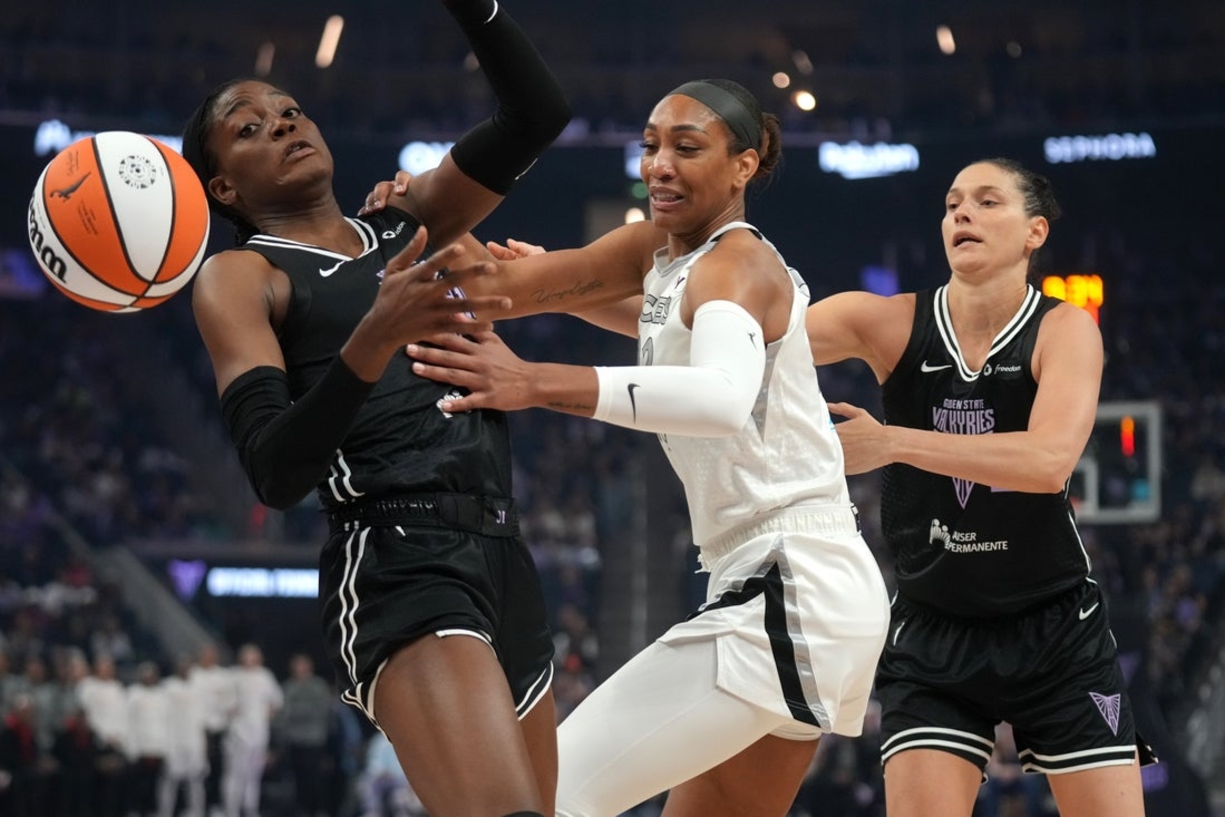A’ja Wilson scores 27 as Aces top Valkyries to take season series